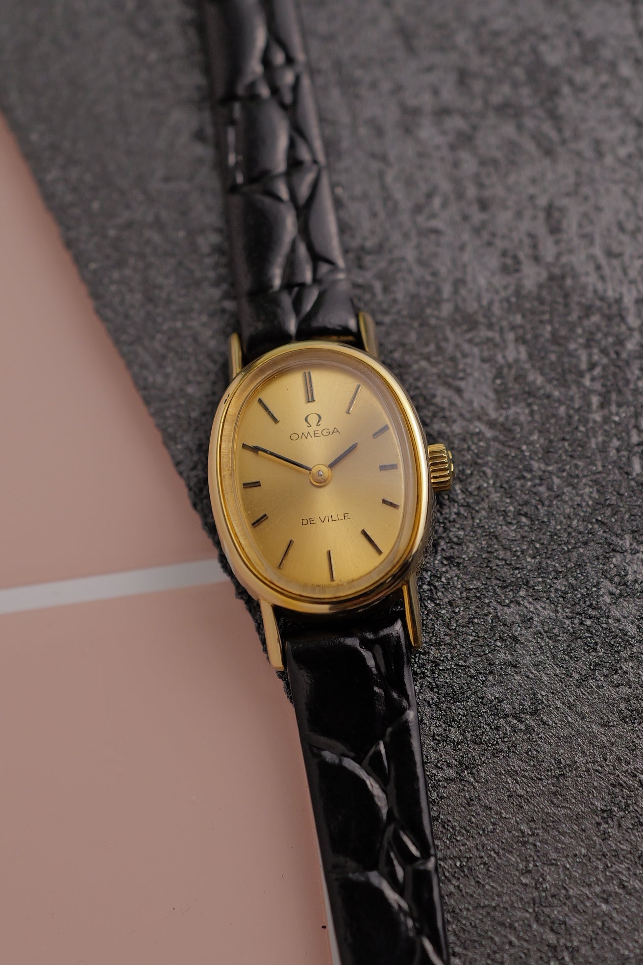 Ladies' Omega Mini Ellipse De-ville ref 511.0553 with original buckle ...